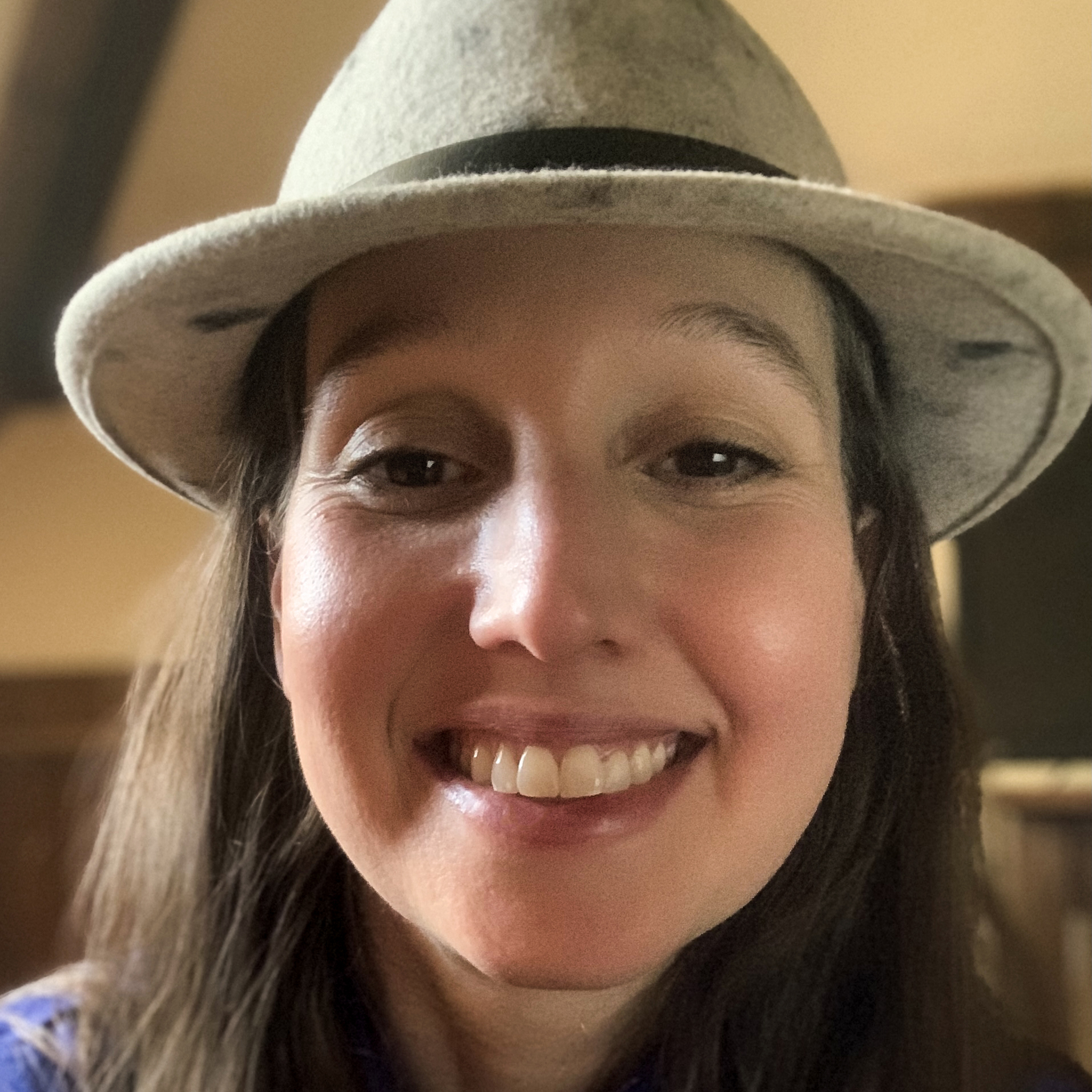 PRC Portfolio reviews with Emily Schiffer - Photographic Resource Center